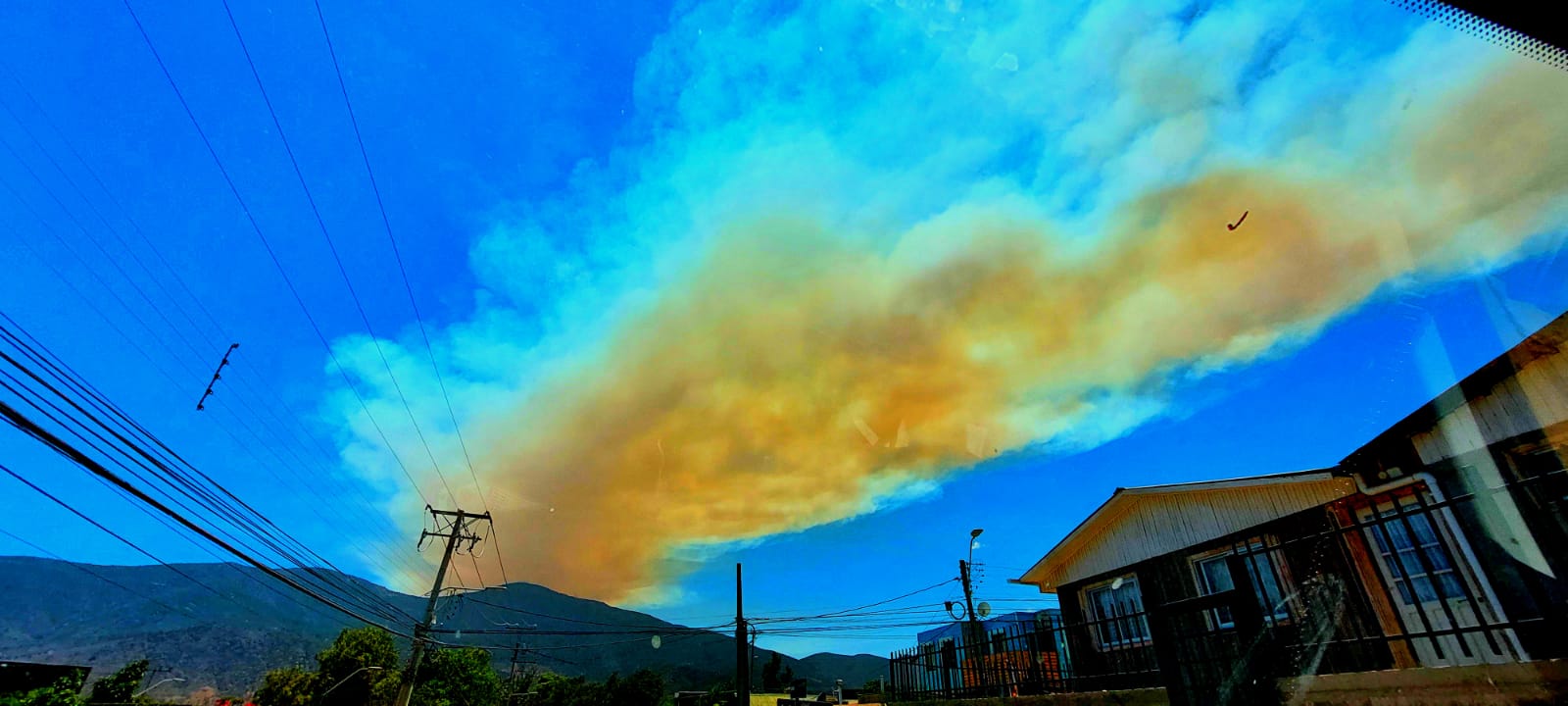 Los Vilos: ONEMI declaró Alerta Amarilla por incendio Forestal ... Los Vilos: ONEMI declaró Alerta Amarilla por incendio Forestal ...